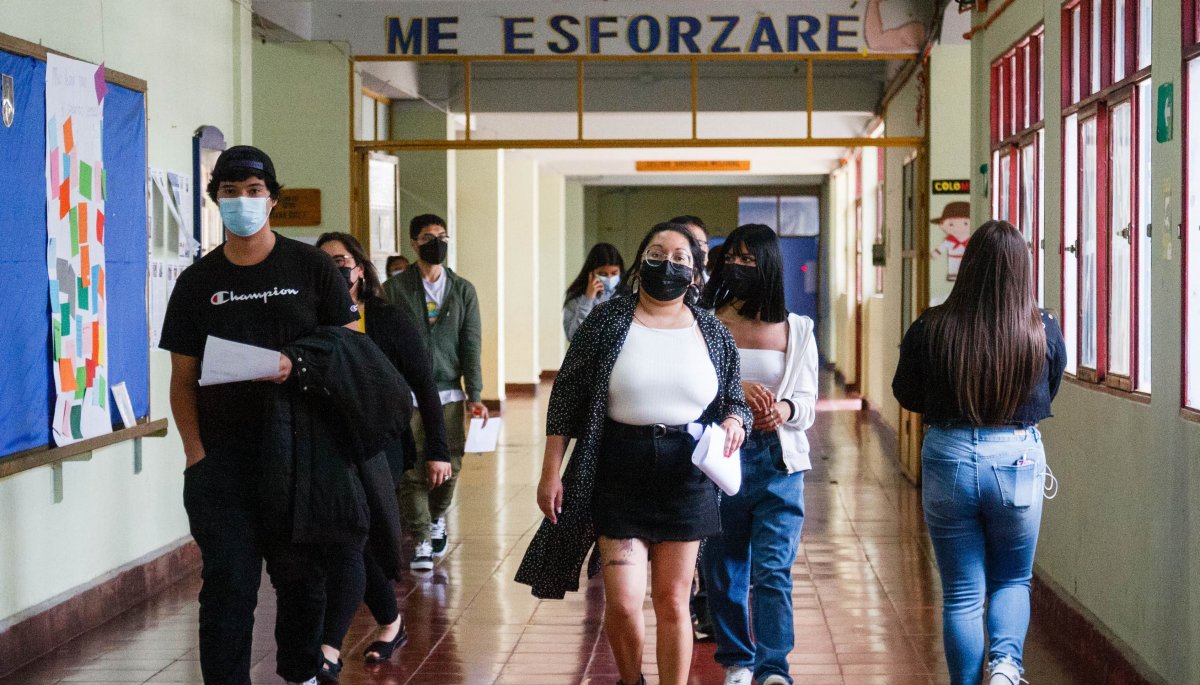 Puntajes nacionales cayeron 22%: Mineduc entrega cifras oficiales de la ...