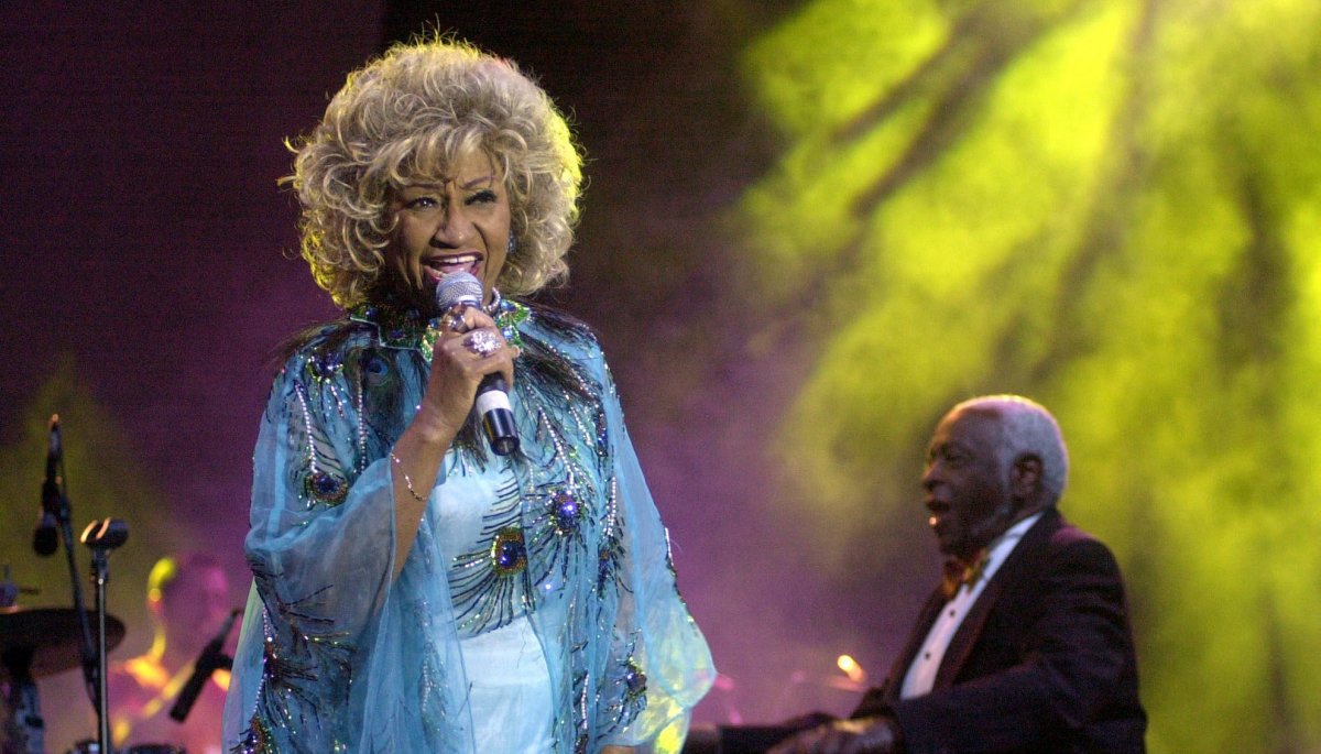 Celia Cruz vuelve a hacer historia al ser elegida para una moneda de EE ...
