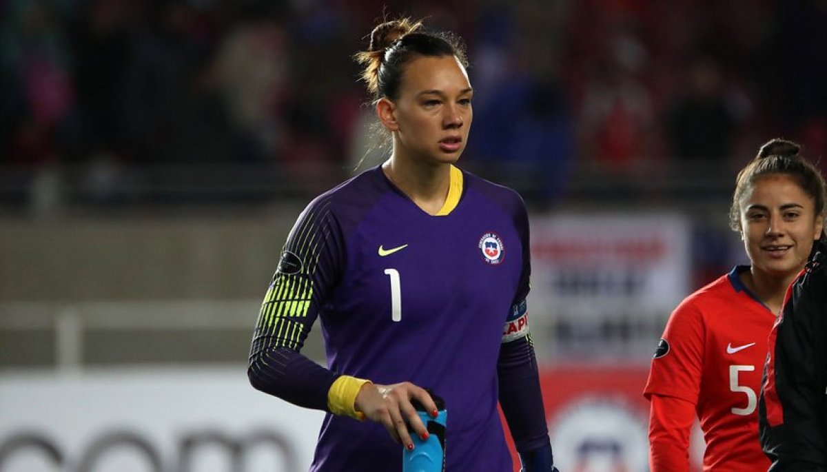 Endler puso en duda su continuidad en la Roja femenina tras perder el ...