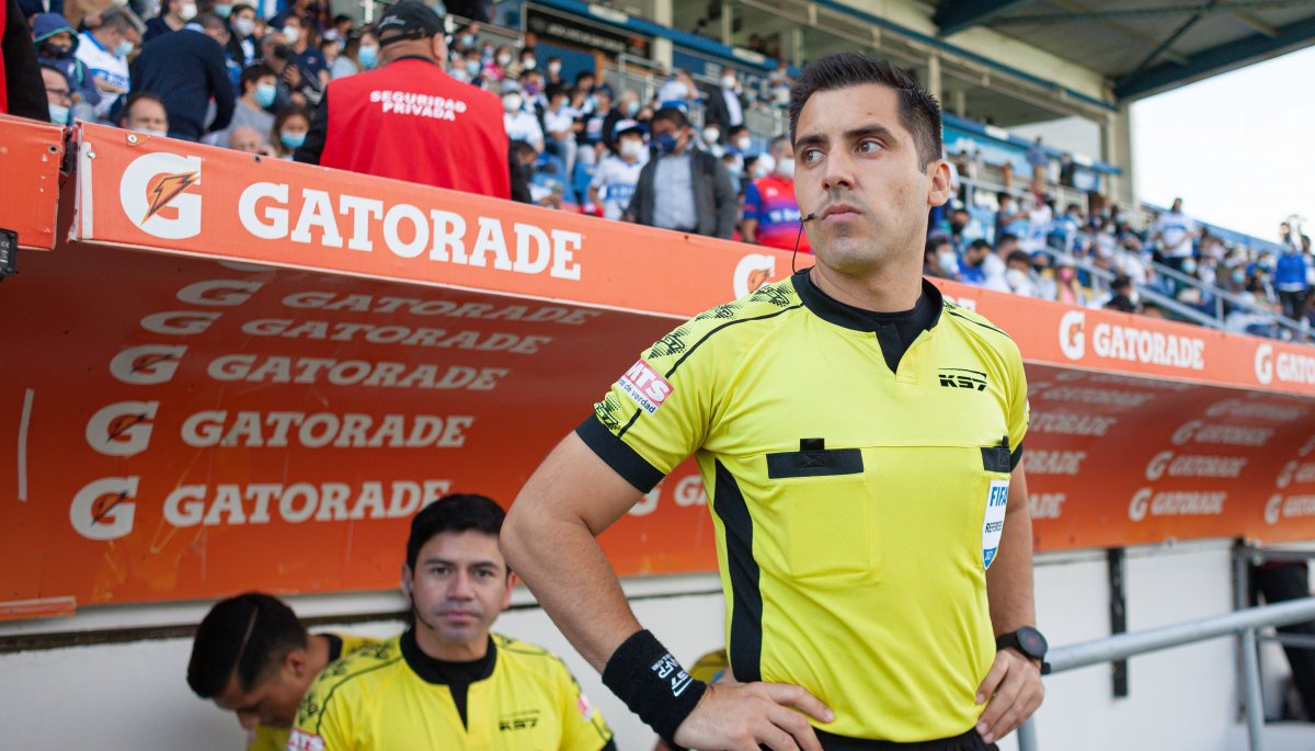 Cristián Garay arbitrará el clásico entre la UC y Colo Colo | Diario Usach