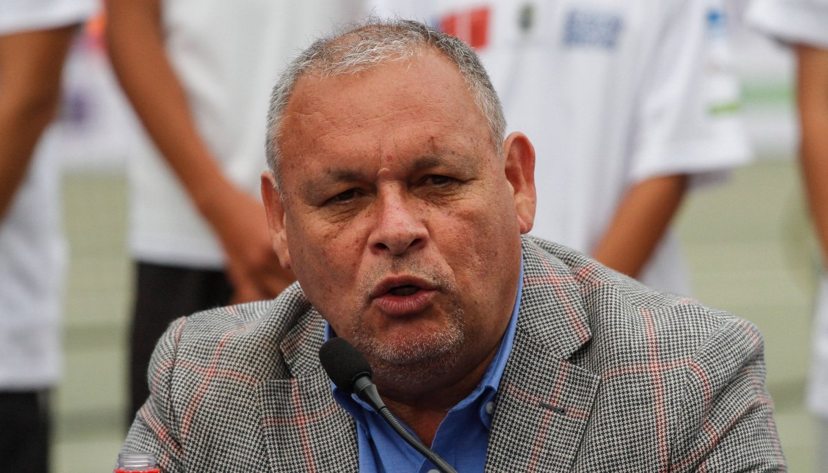 Gobernador de Valparaíso criticó aprobación de proyecto Los Bronces ...