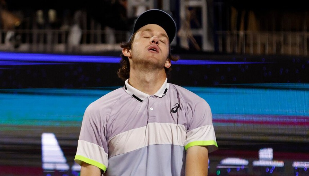 Nico Jarry no pudo ante el 11 del mundo y quedó eliminado en el ATP 500 ...