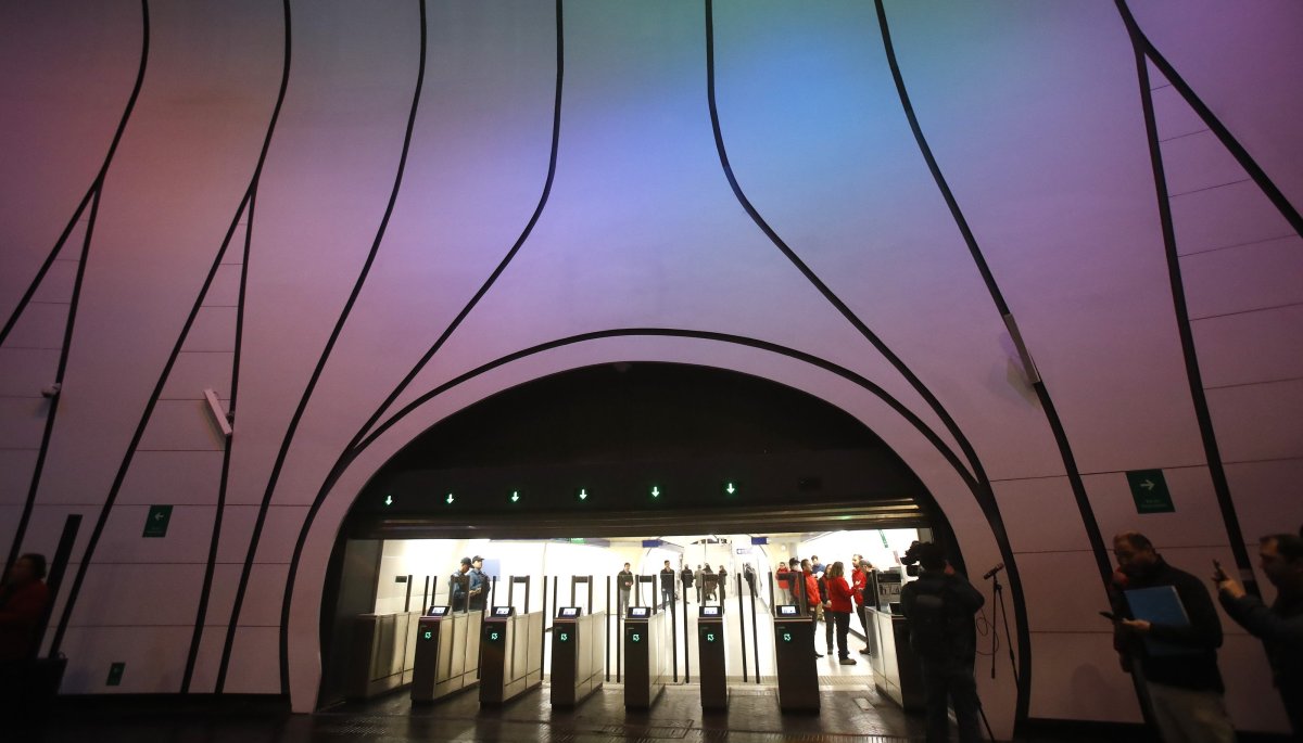 Metro inaugura tres nuevos accesos en estación Tobalaba | Diario Usach
