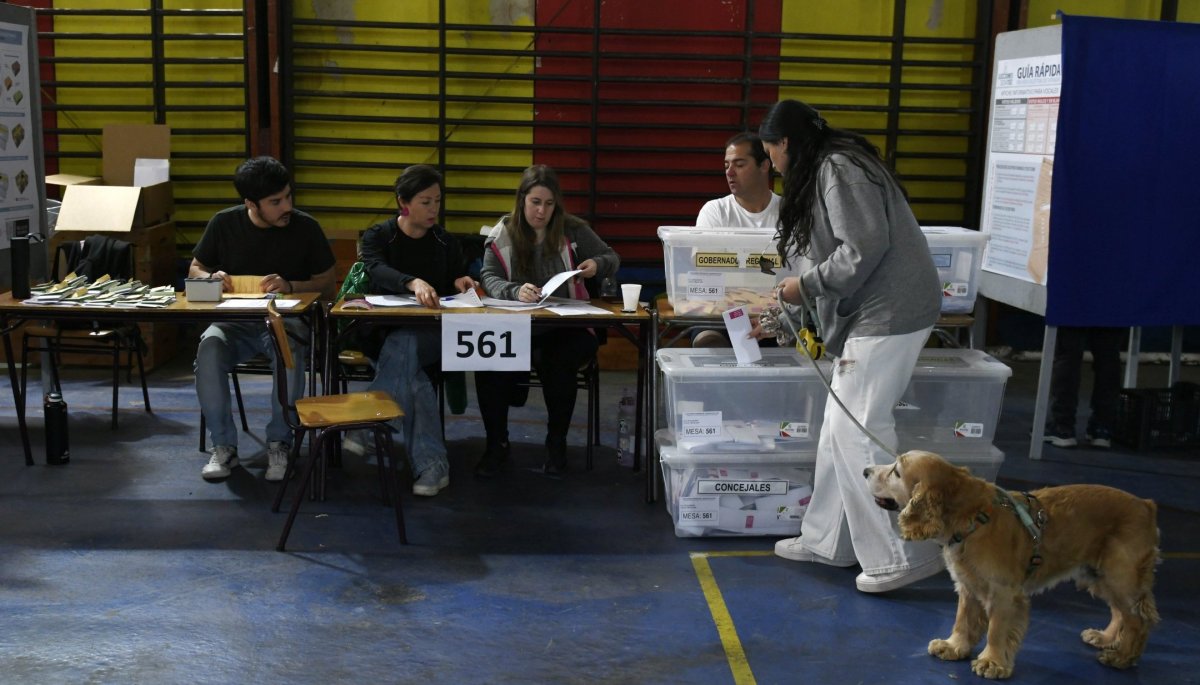 Tesorería adelantó el pago a vocales de mesa: Ya está disponible y hay ...