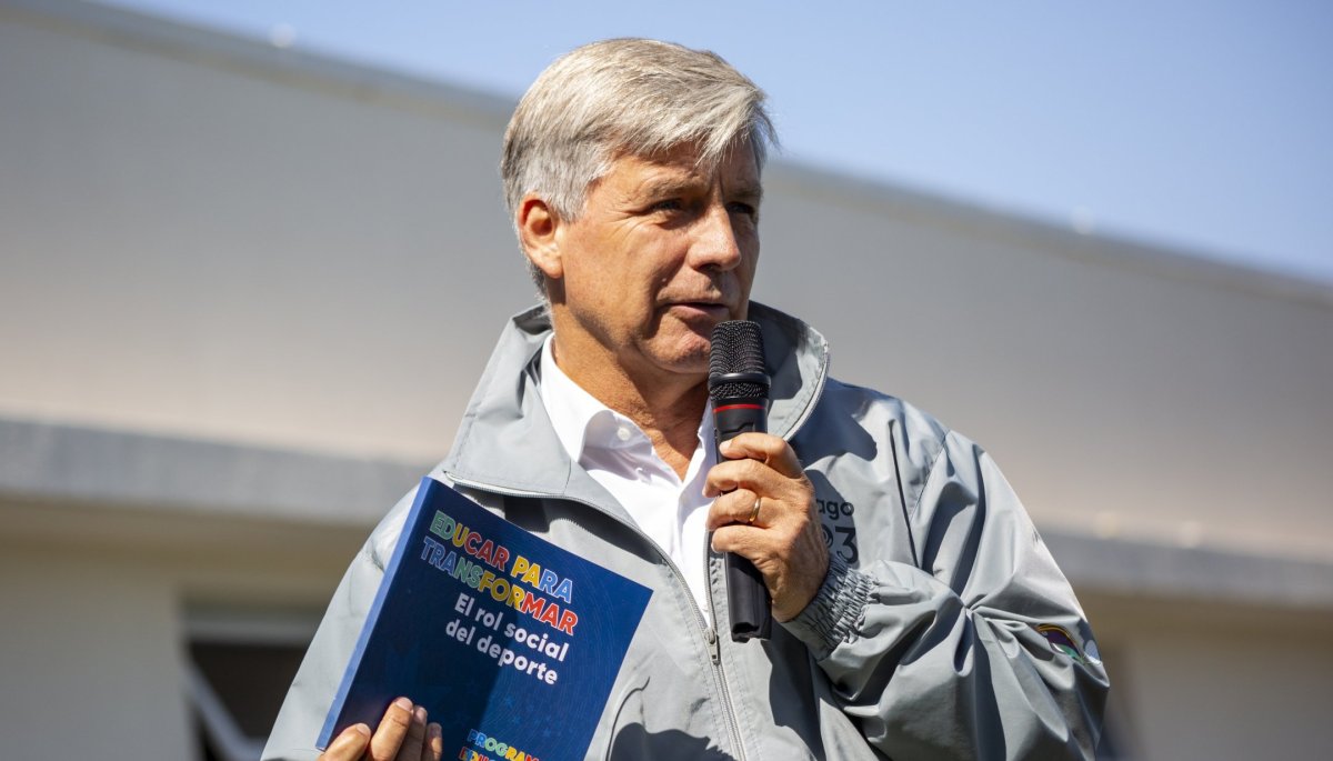 Harold Mayne-Nicholls inició la recolección de firmas para su ...