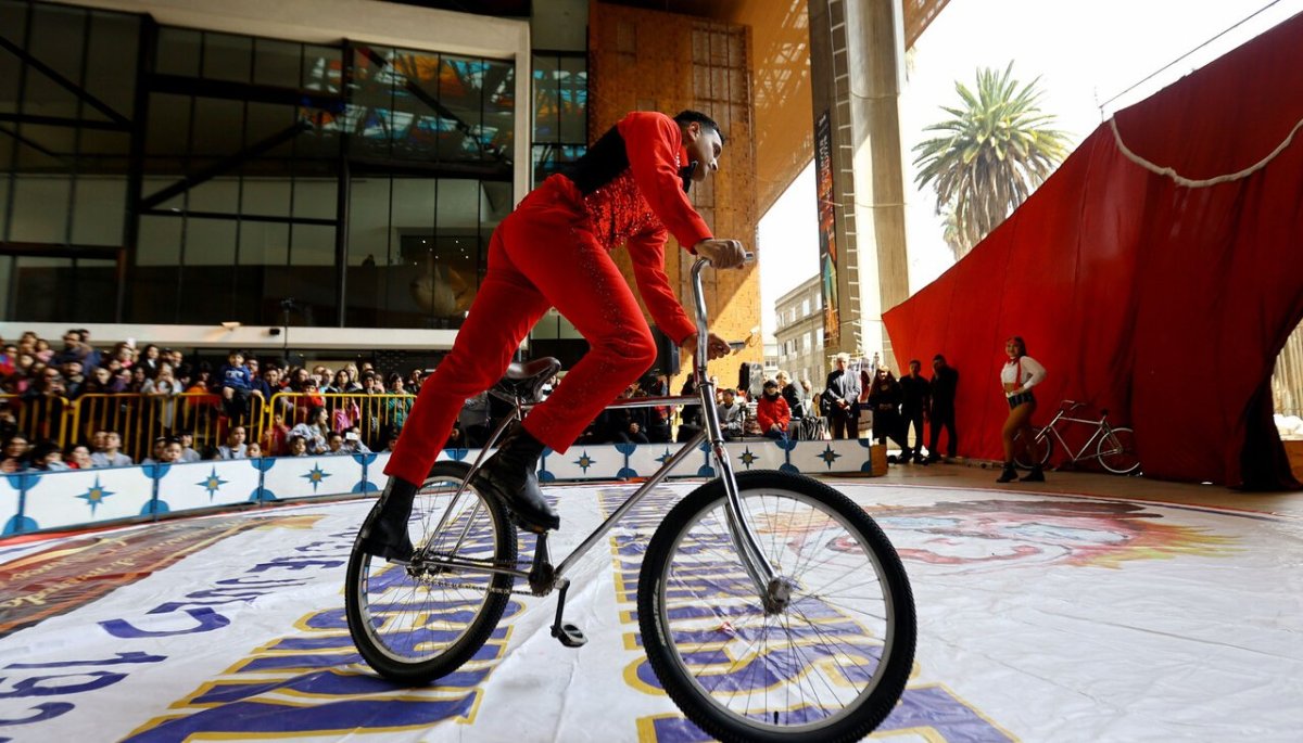 Circo familiar chileno es elegido como "patrimonio inmaterial" de la ...